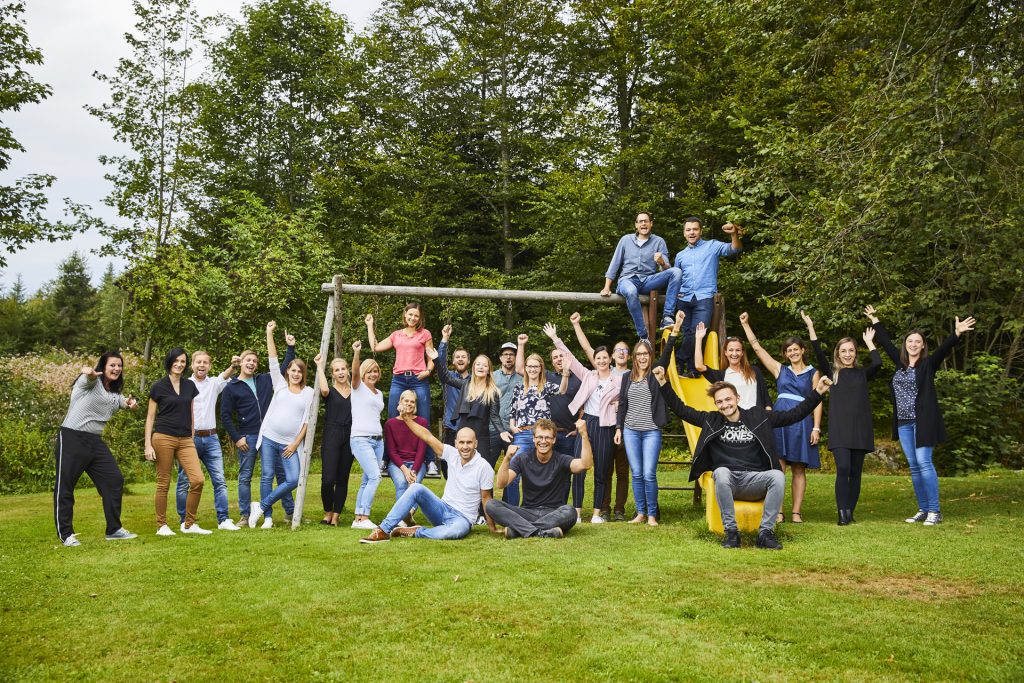 Carina Hammer — eMAGNETIX Online Marketing